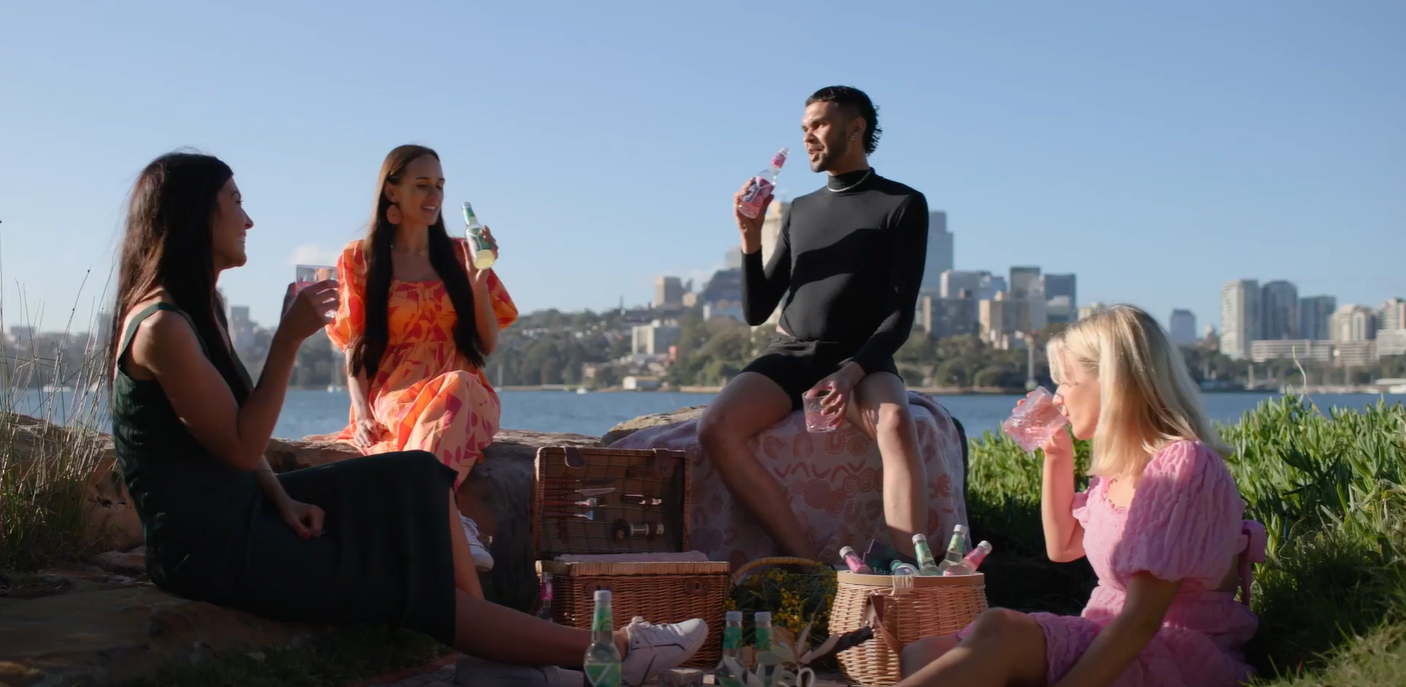 OUR STORY – Yaala Sparkling